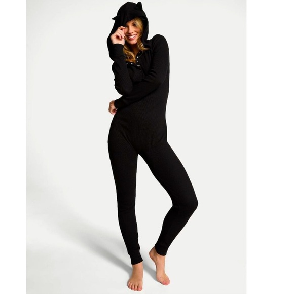 PINK Victoria's Secret | Intimates & Sleepwear | Pink Victorias Secret ...